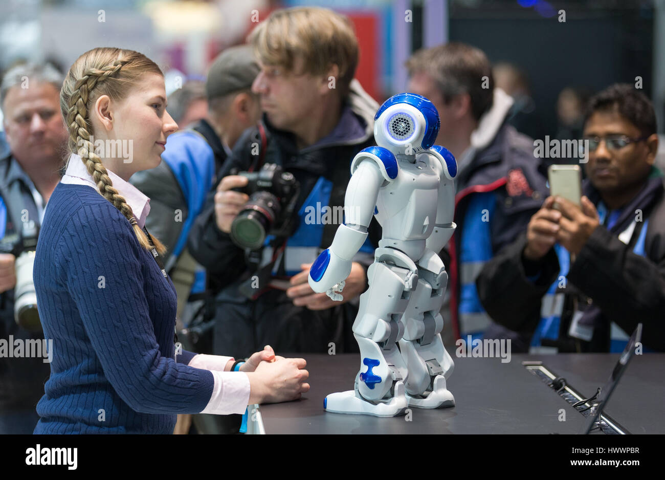 Hanover, Germany. 19th Mar, 2017. Robot 'Marvin' and hostess Johanna ...