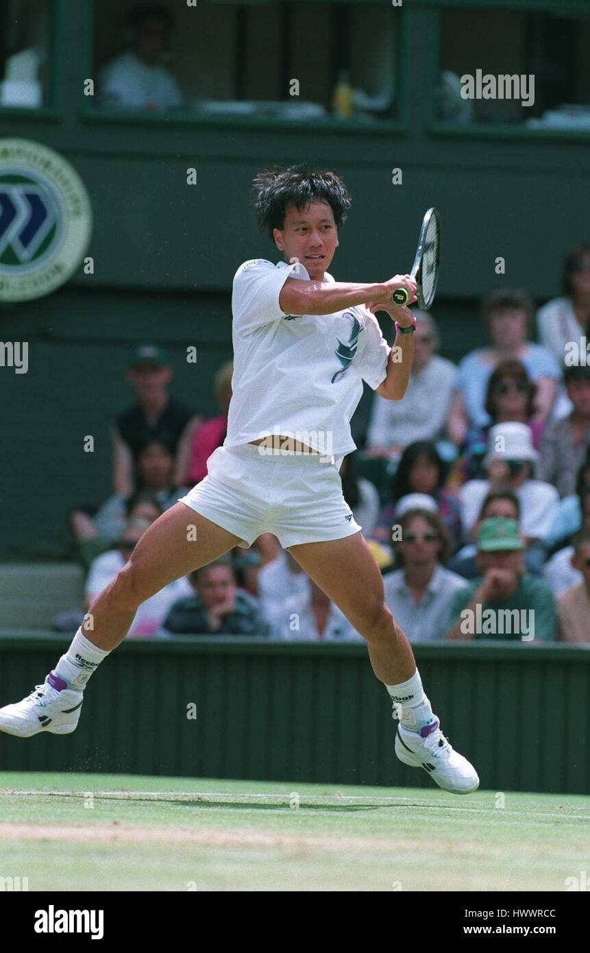 Michael chang 1994 hi-res stock photography and images - Alamy
