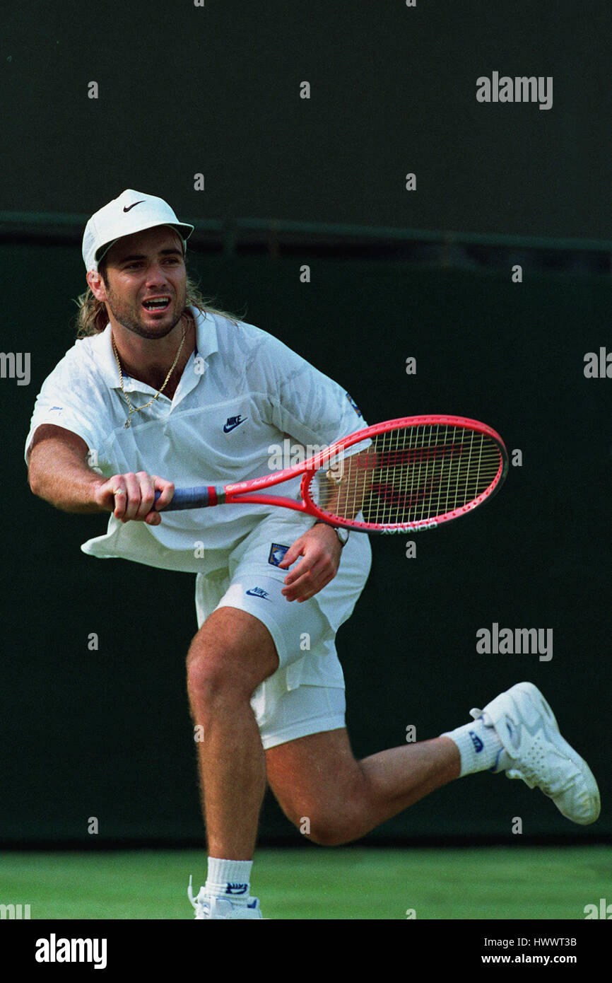 ANDRE AGASSI USA 29 June 1992 Stock Photo - Alamy