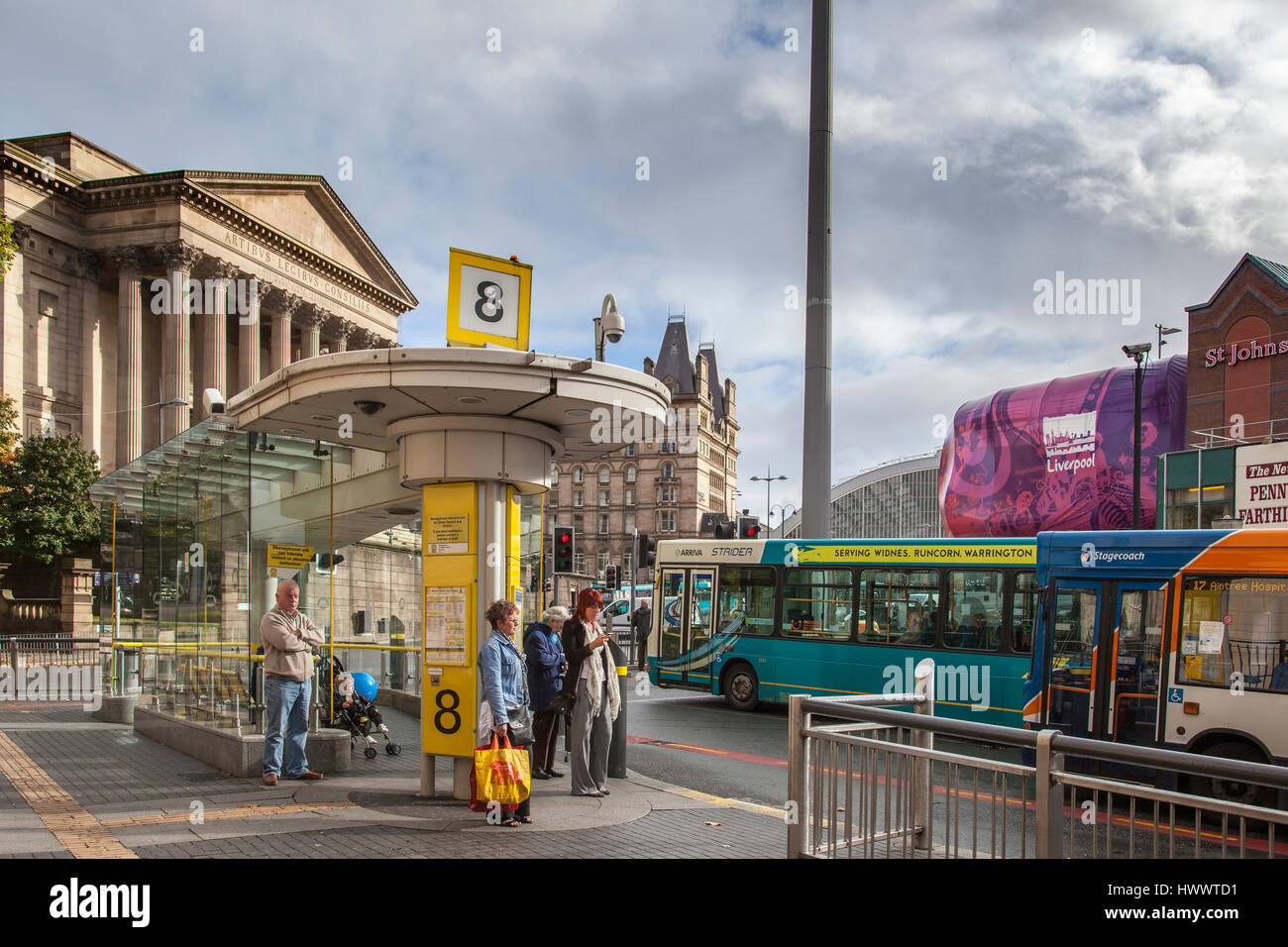 Buses In Liverpool Stock Photos & Buses In Liverpool Stock Images - Alamy