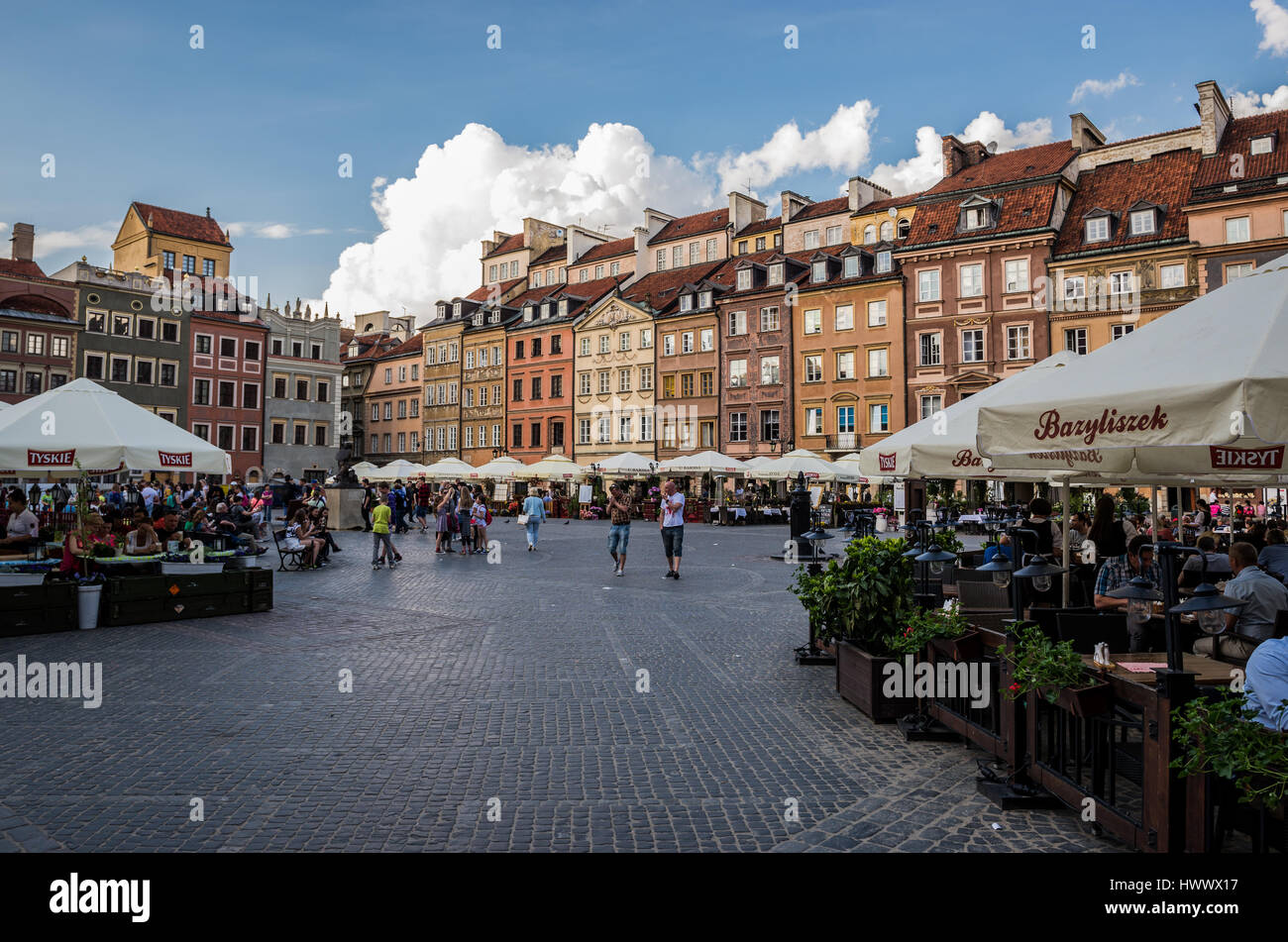 Poland warsaw main square market hi-res stock photography and images ...