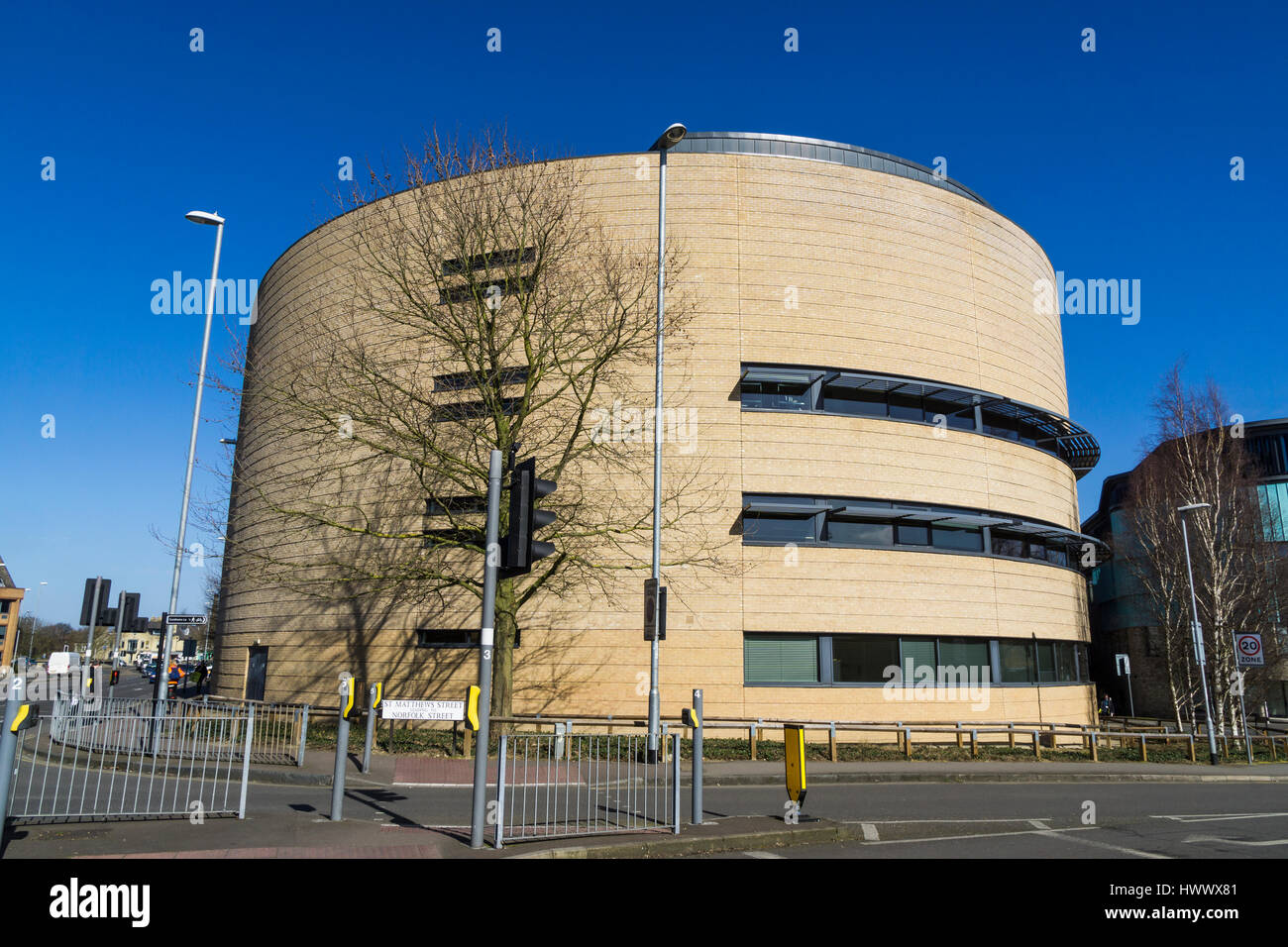 Cambridge crown court hi-res stock photography and images - Alamy