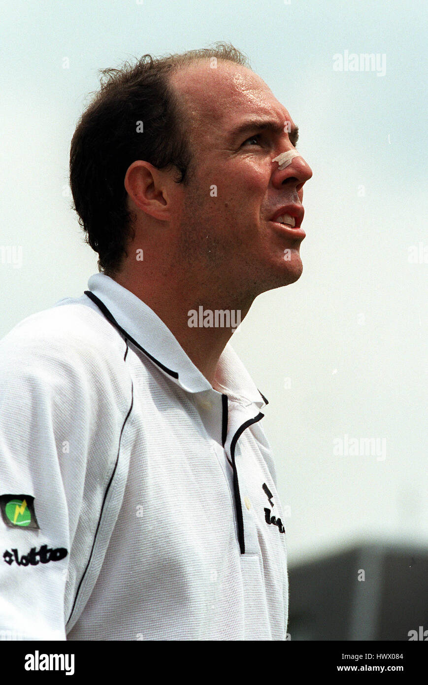 JEFF TARANGO USA WIMBLEDON LONDON 27 June 2000 Stock Photo - Alamy