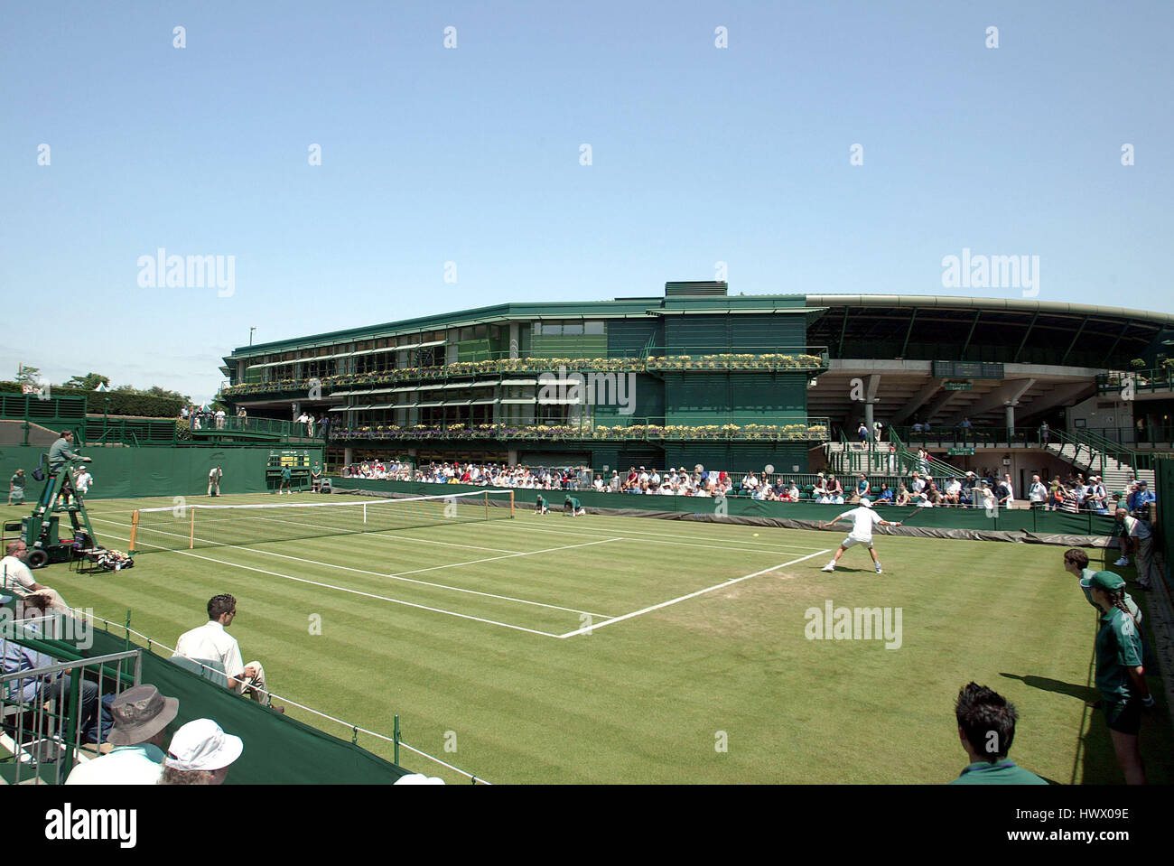 1 court at wimbledon hi-res stock photography and images - Alamy