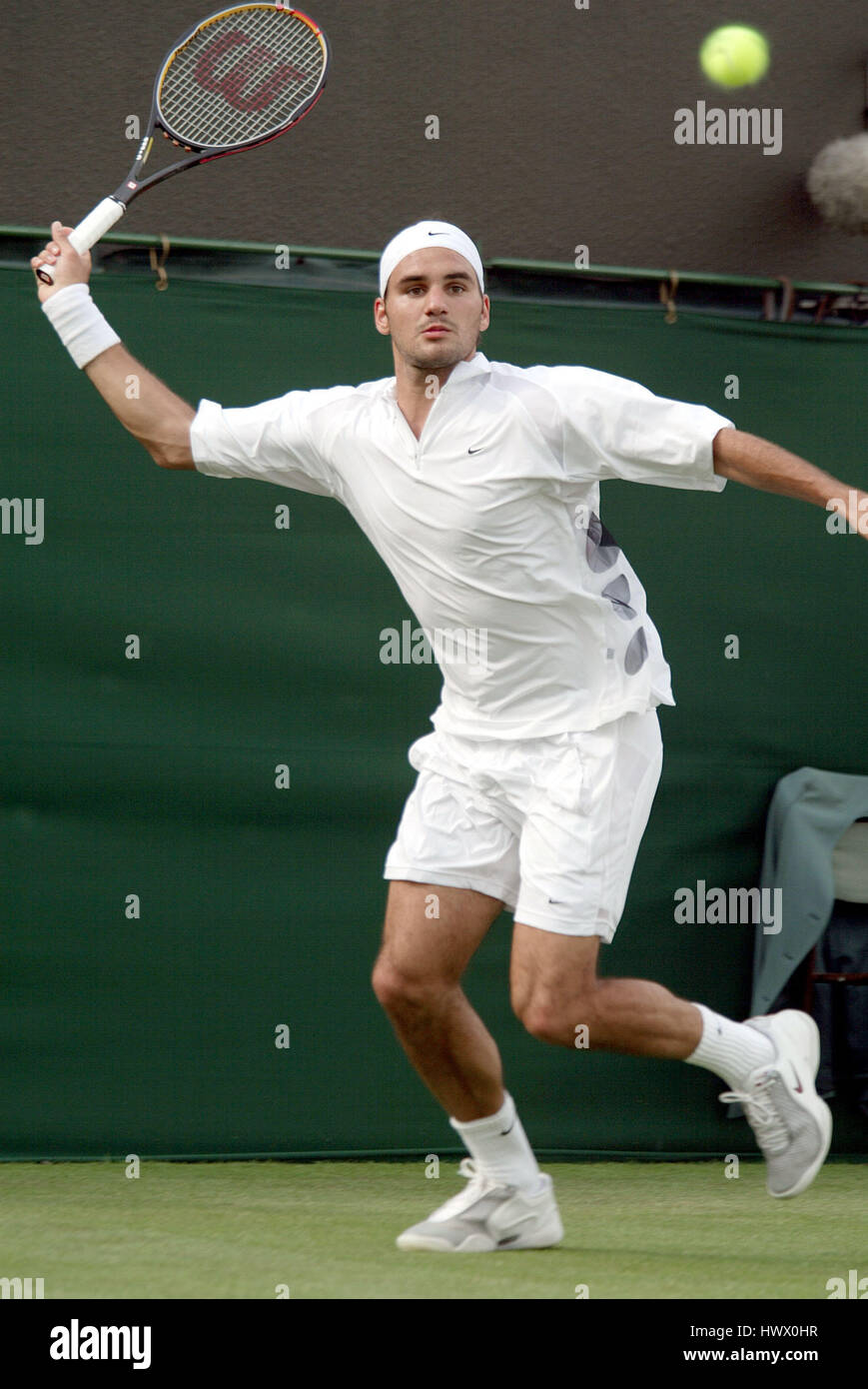ROGER FEDERER SOUTH AFRICA WIMBLEDON LONDON ENGLAND 23 June 2003 Stock ...