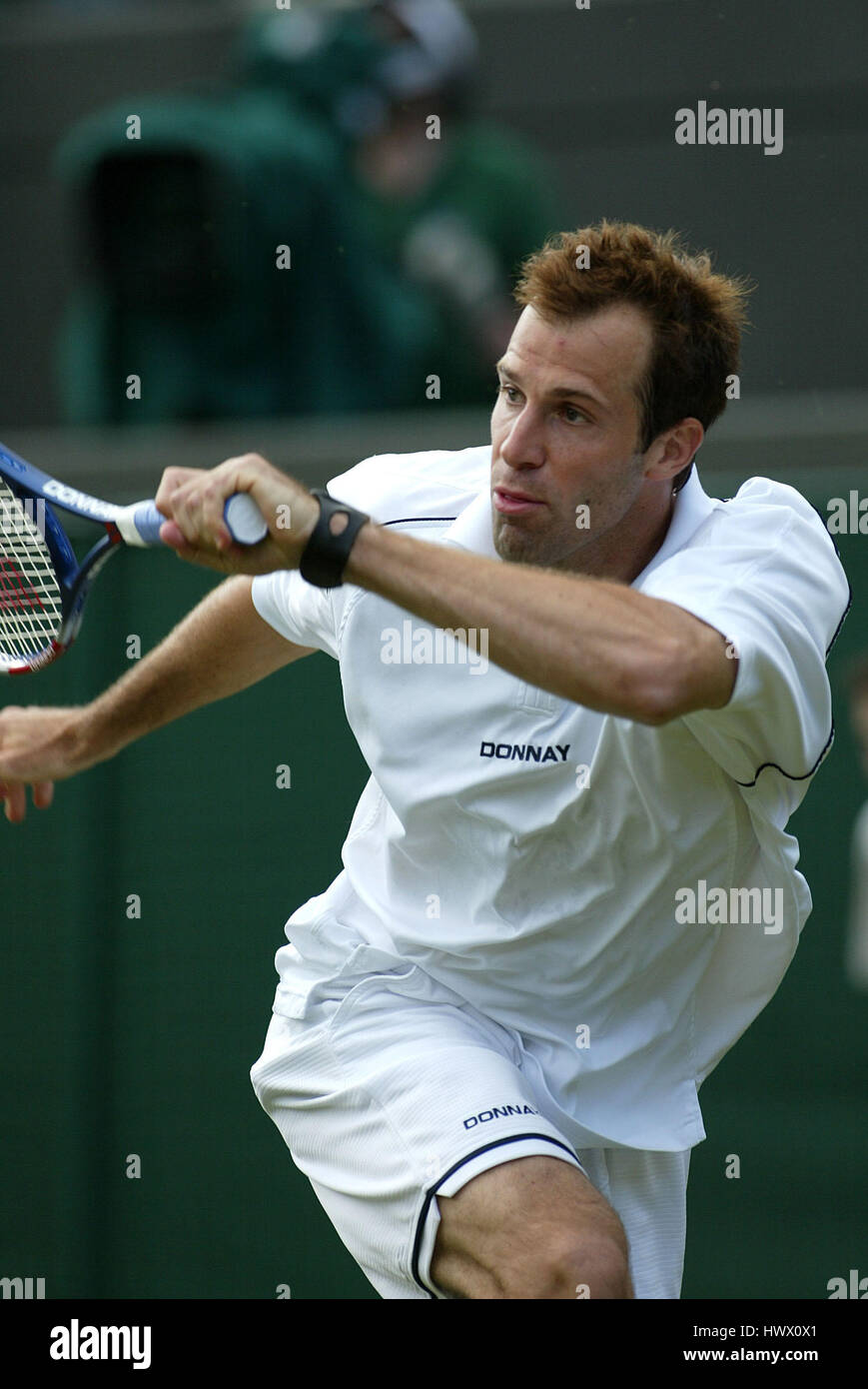 GREG RUSEDSKI ENGLAND 24 June 2002 Stock Photo - Alamy