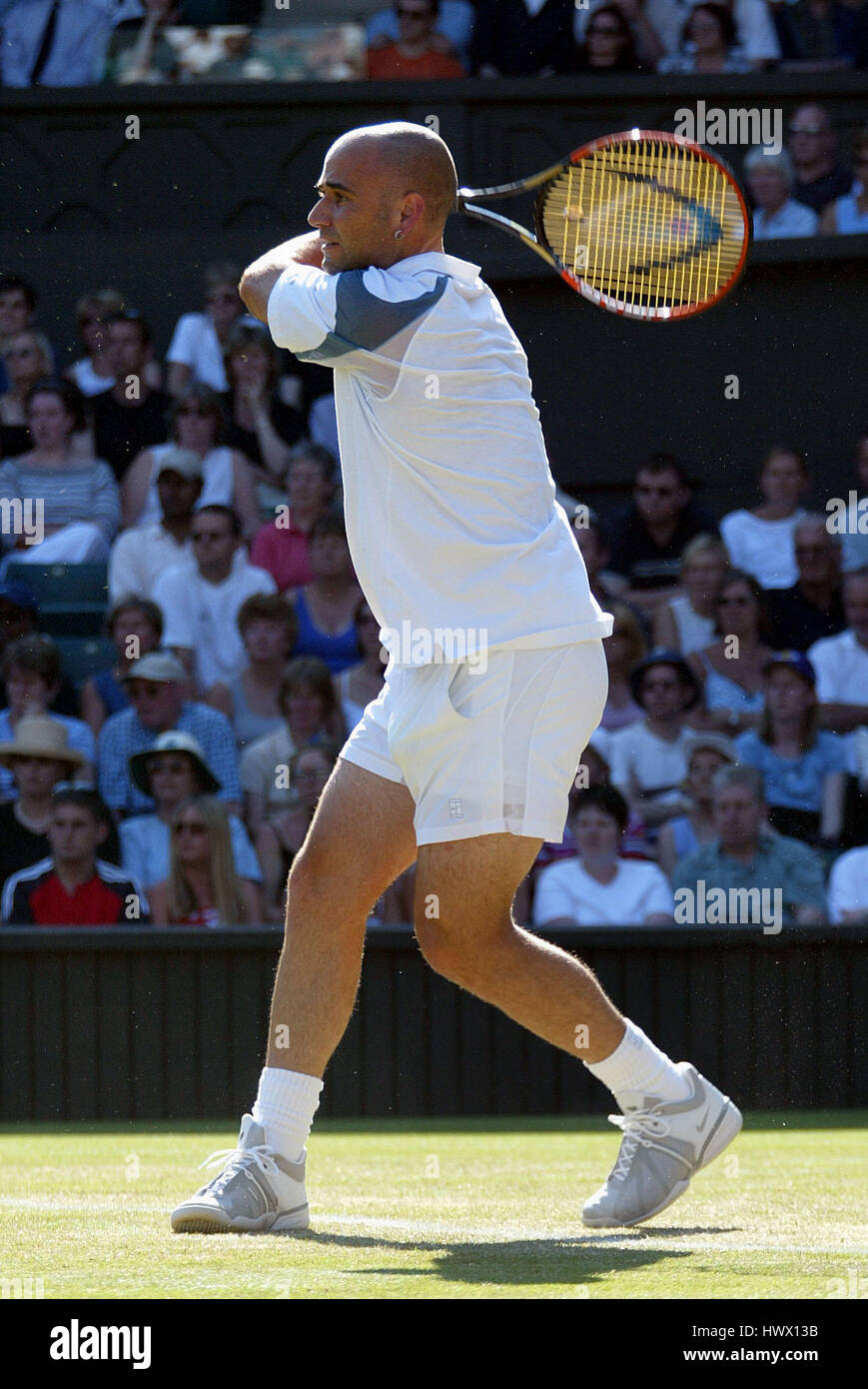 ANDRE AGASSI WIMBLEDON CHAMPIONSHIPS 26 June 2002 Stock Photo - Alamy