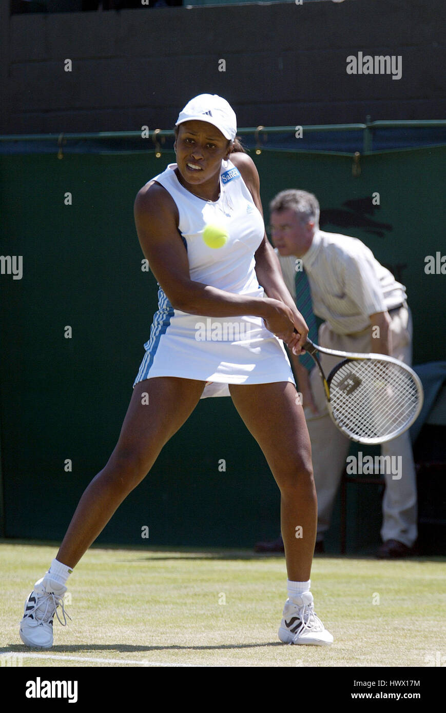 CHANDA RUBIN WIMBLEDON CHAMPIONSHIPS 26 June 2002 Stock Photo - Alamy