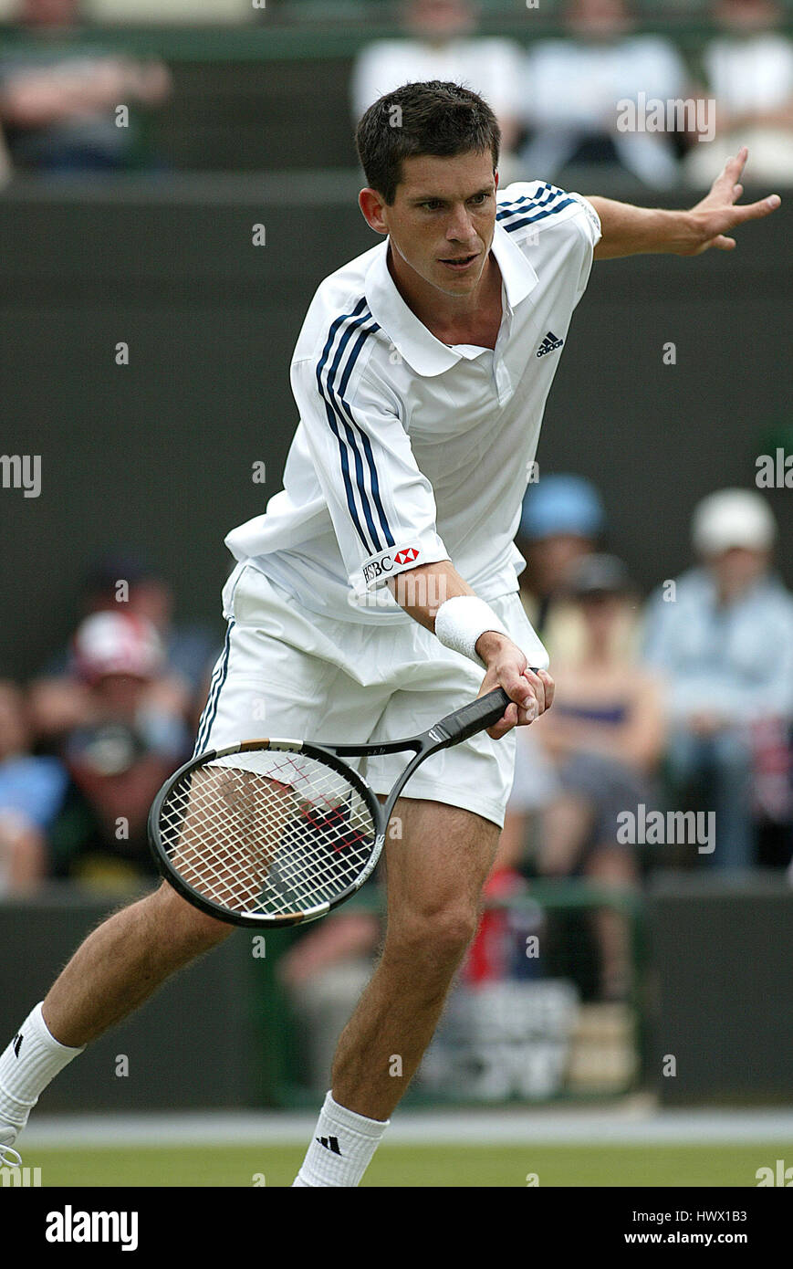TIM HENMAN ENGLAND 25 June 2002 Stock Photo - Alamy