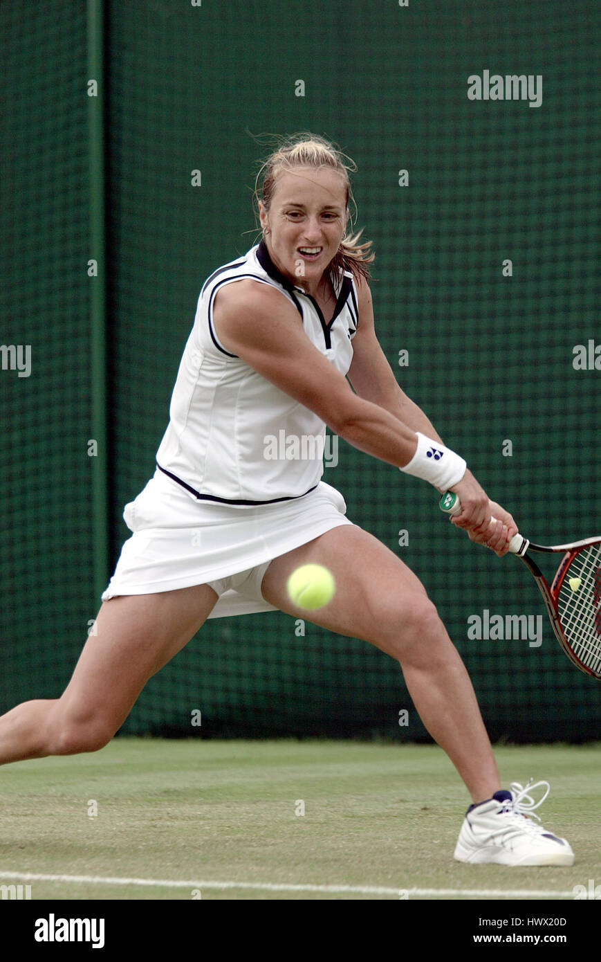 MAGDALENA MALEEVA BULGARIA WIMBLEDON LONDON ENGLAND 25 June 2003 Stock ...