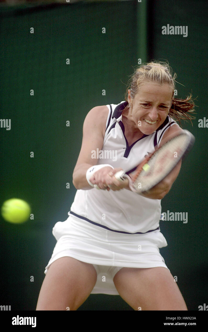 MAGDALENA MALEEVA BULGARIA WIMBLEDON LONDON ENGLAND 25 June 2003 Stock ...