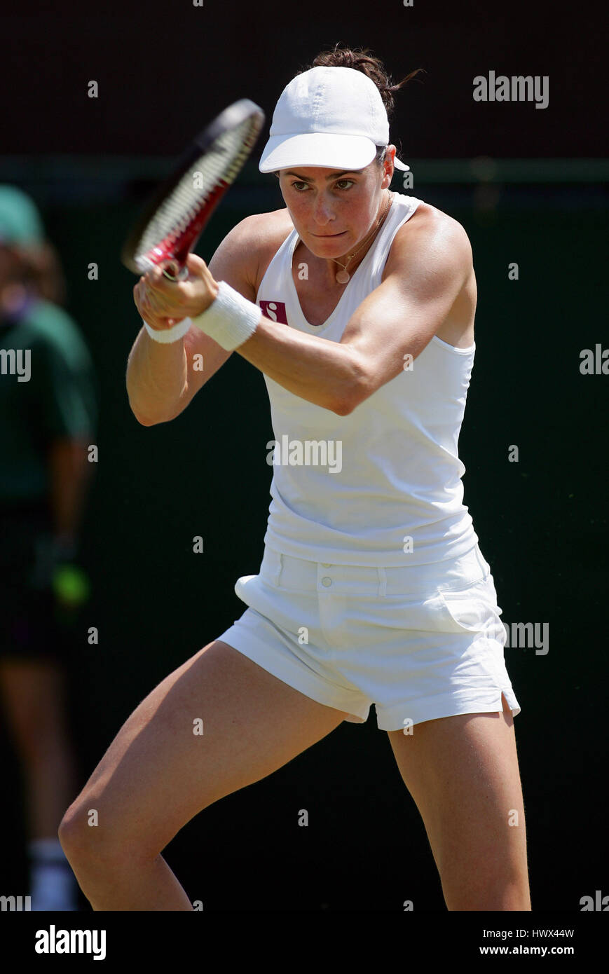 NATHALIE DECHY FRANCE WIMBLEDON 23 June 2005 Stock Photo - Alamy