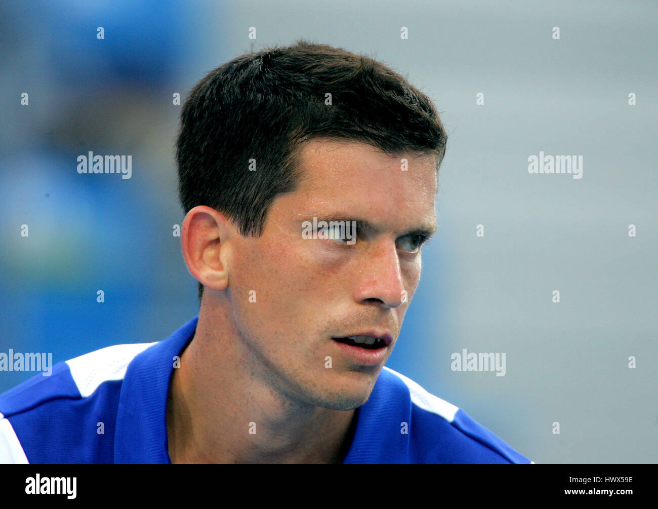 TIM HENMAN GREAT BRITAIN ATHENS GREECE 15 August 2004 Stock Photo - Alamy