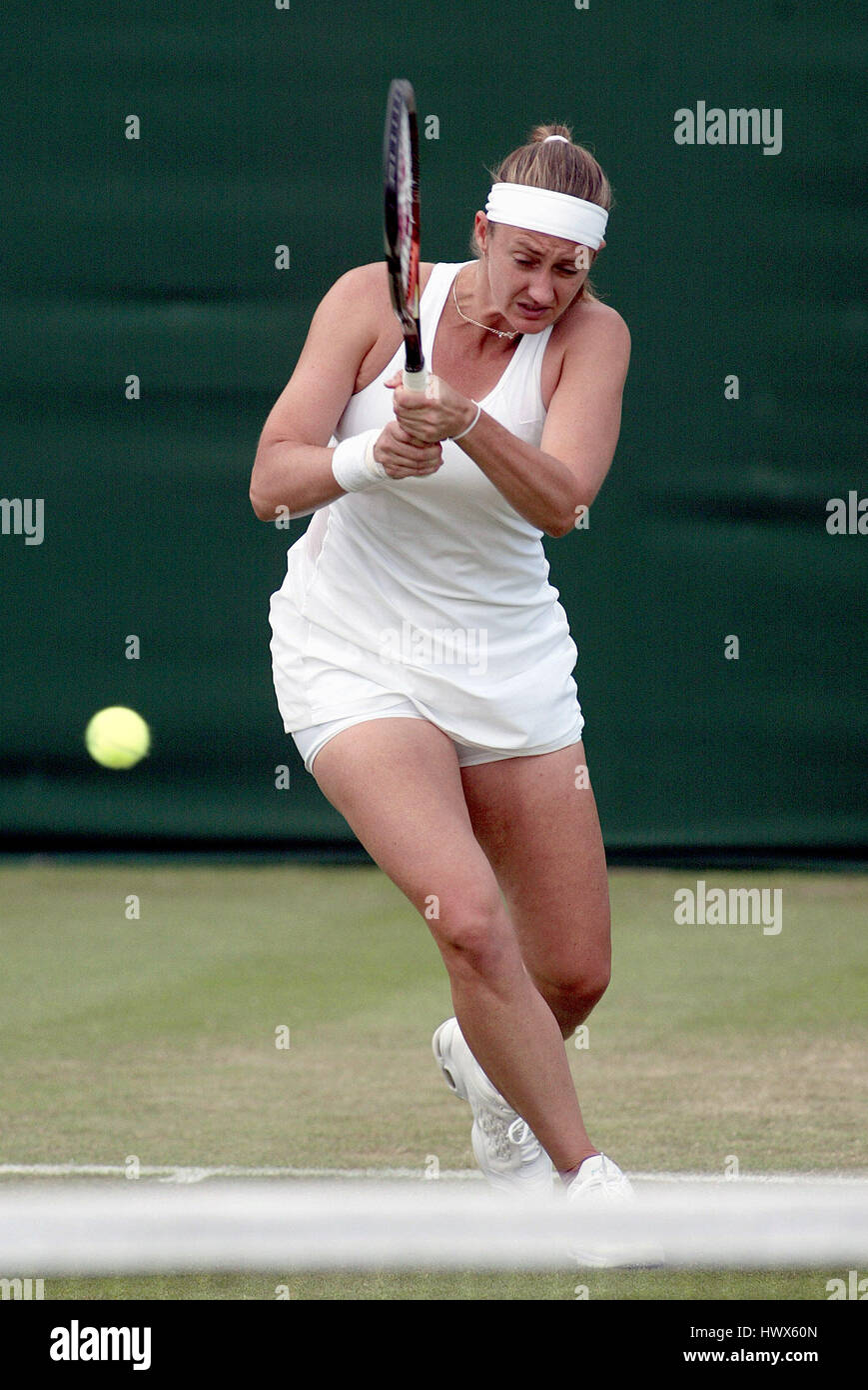 MARY PIERCE WIMBLEDON CHAMPIONSHIPS 2004 WIMBLEDON LONDON ENGLAND 24 ...