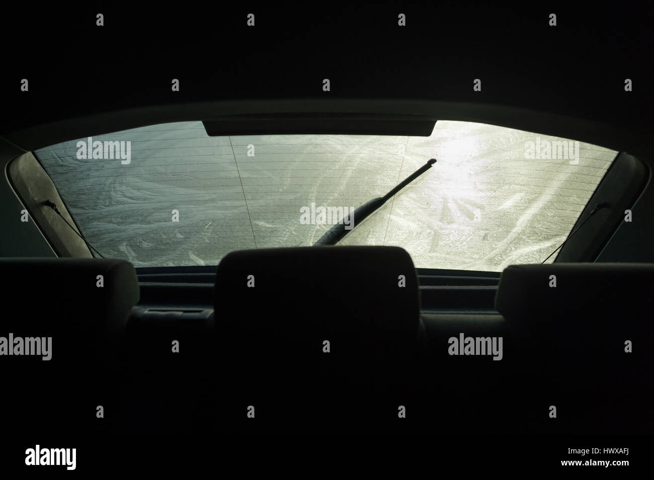 Sub zero windscreen hi-res stock photography and images - Alamy