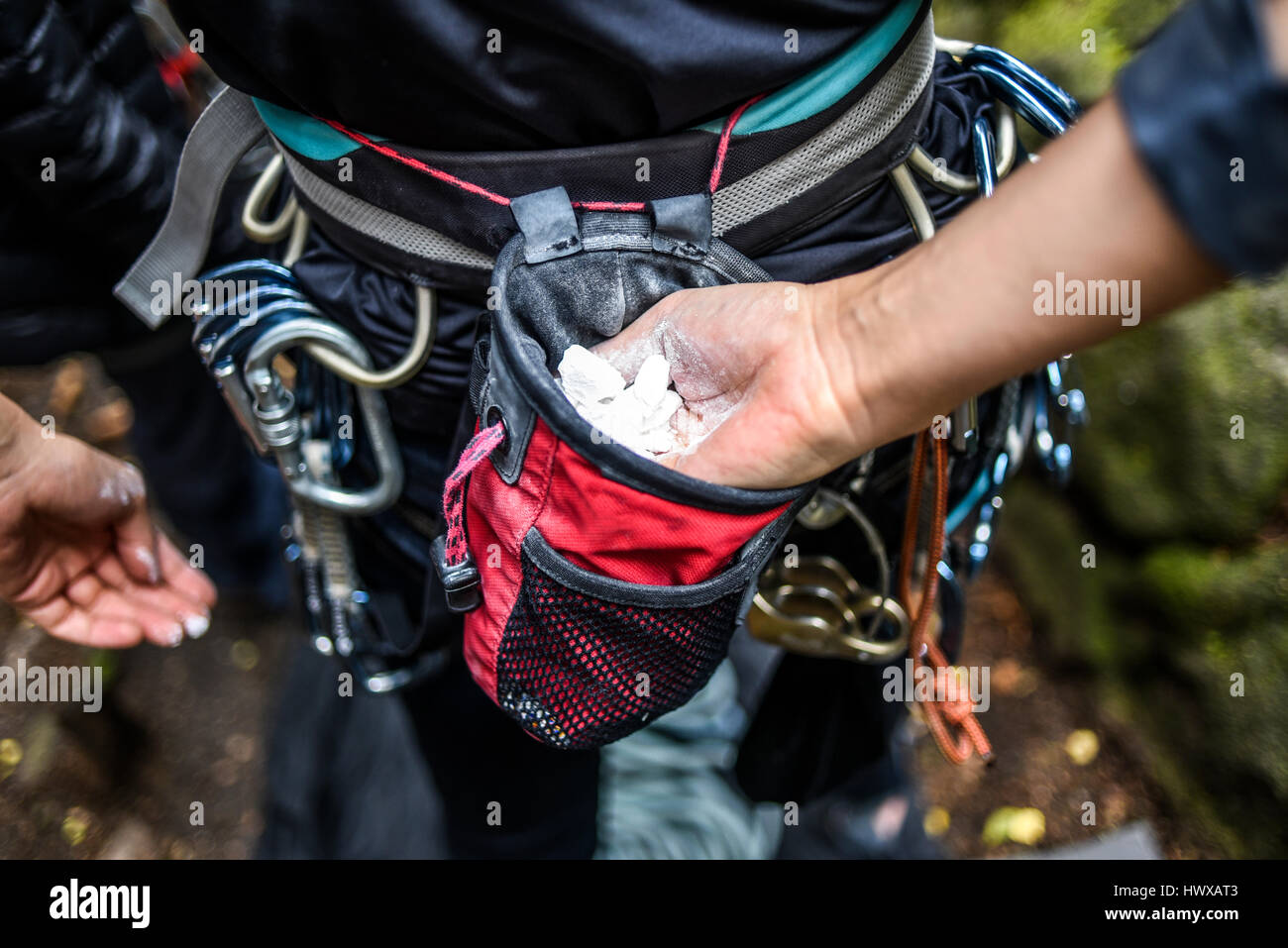 Black chalk powder hi-res stock photography and images - Alamy