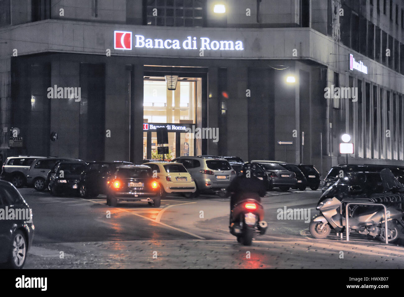 Milan (Italy), agency of bank Banca di Roma Stock Photo - Alamy