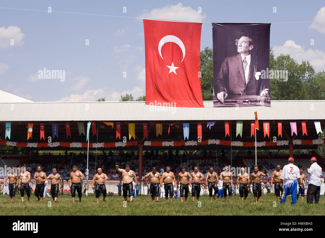 TURKEY, EDIRNE: Historical "Kirkpinar Oil Wrestling" is the world's ...