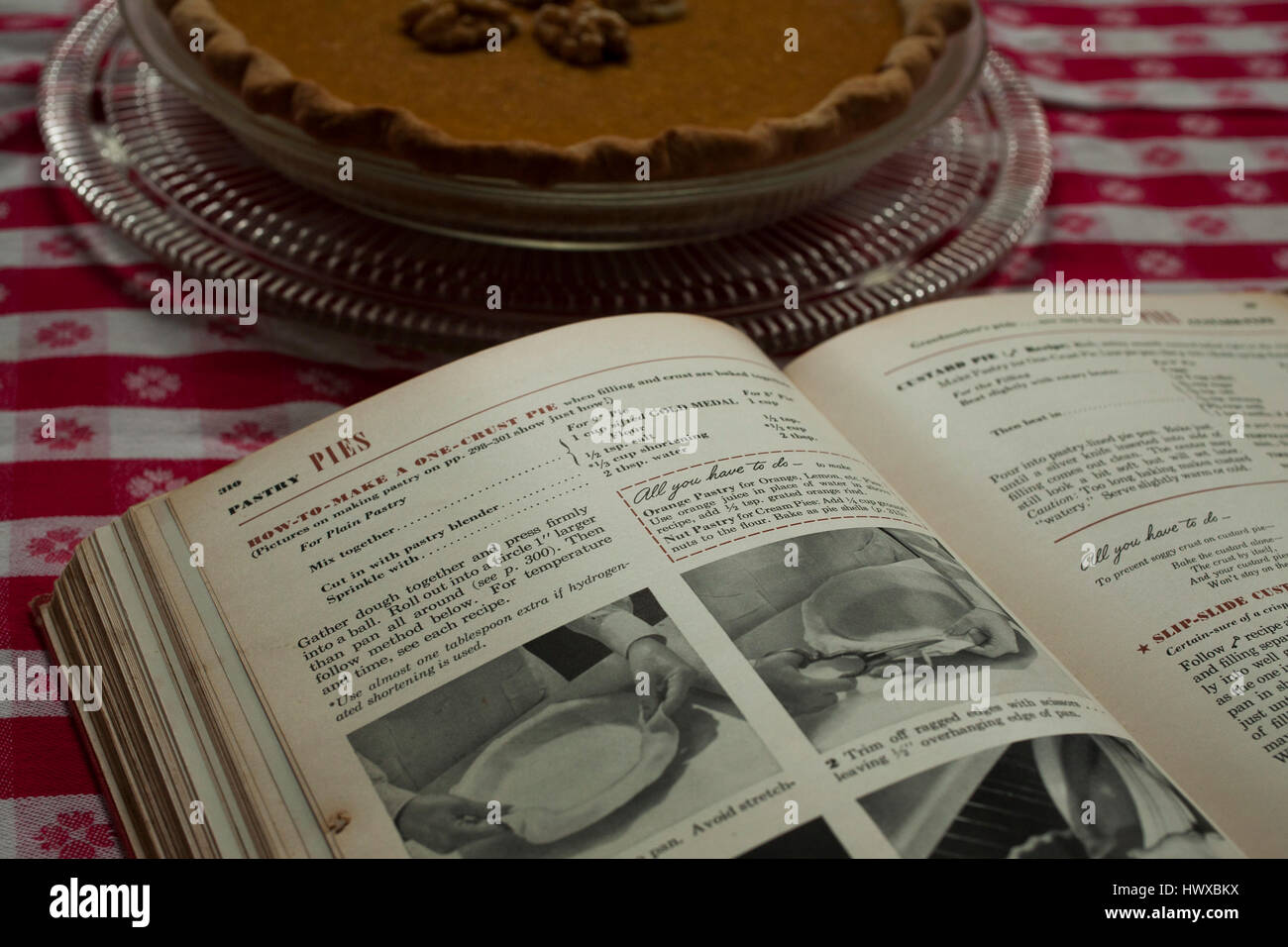 Betty crocker cookbook hi-res stock photography and images - Alamy