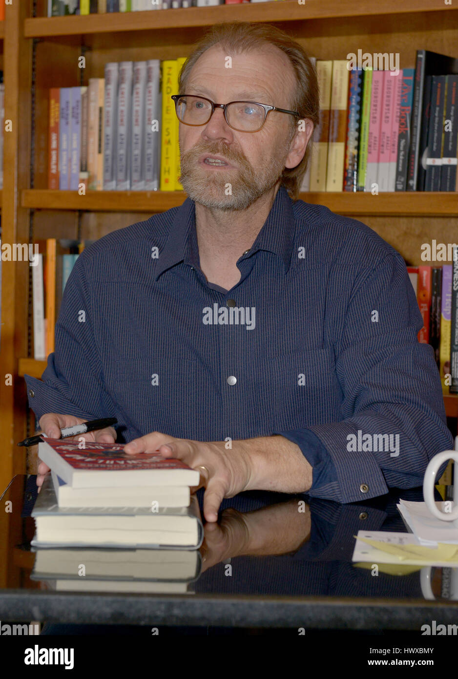 Author George Saunders discusses and signs copies of his new book ...