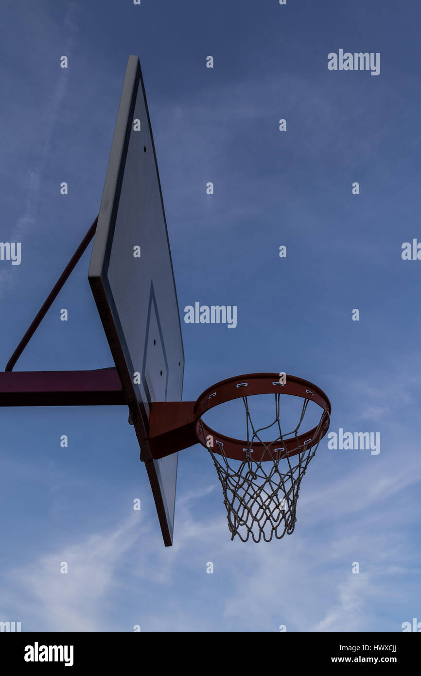 Hoop and backboard hi-res stock photography and images - Alamy