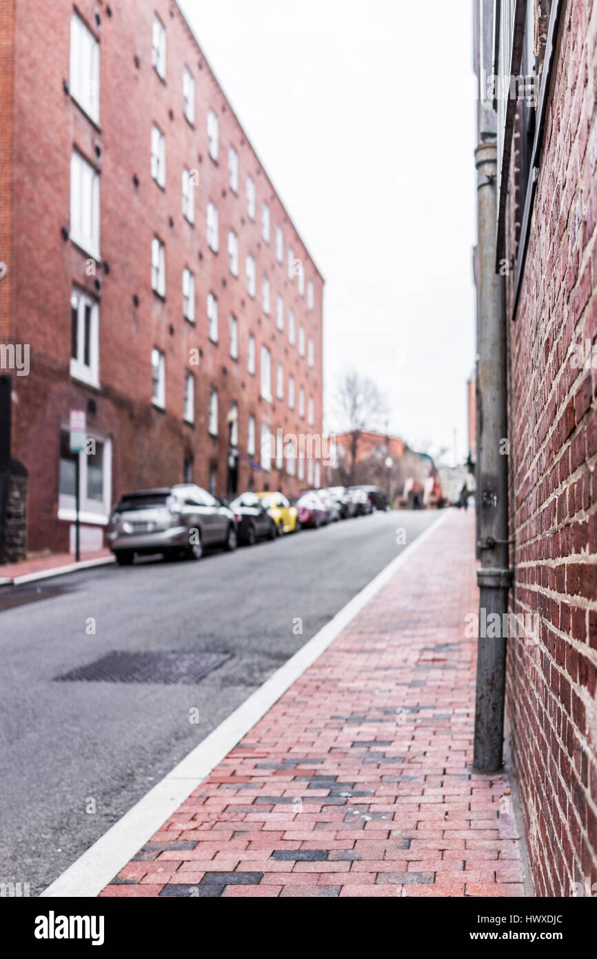 Brick alley hi-res stock photography and images - Alamy