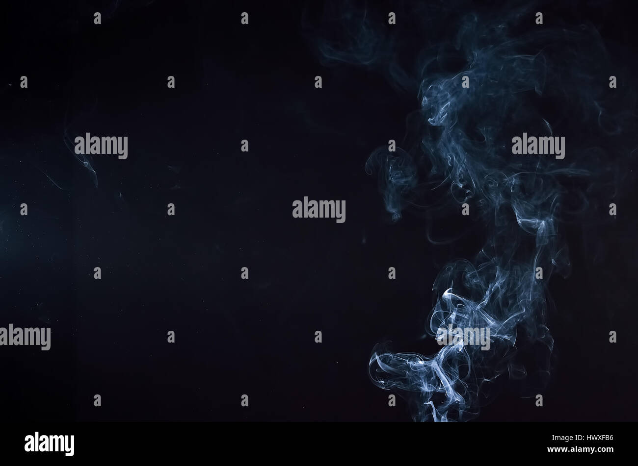 Smoke in black background hi-res stock photography and images - Alamy