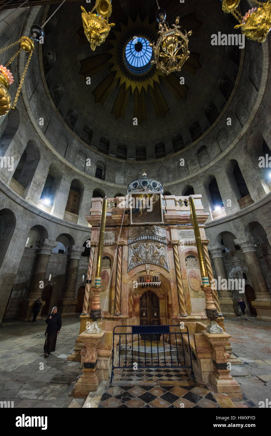 The Tomb of Jesus (Aedicule) in the church of the Holy Sepulchre ...