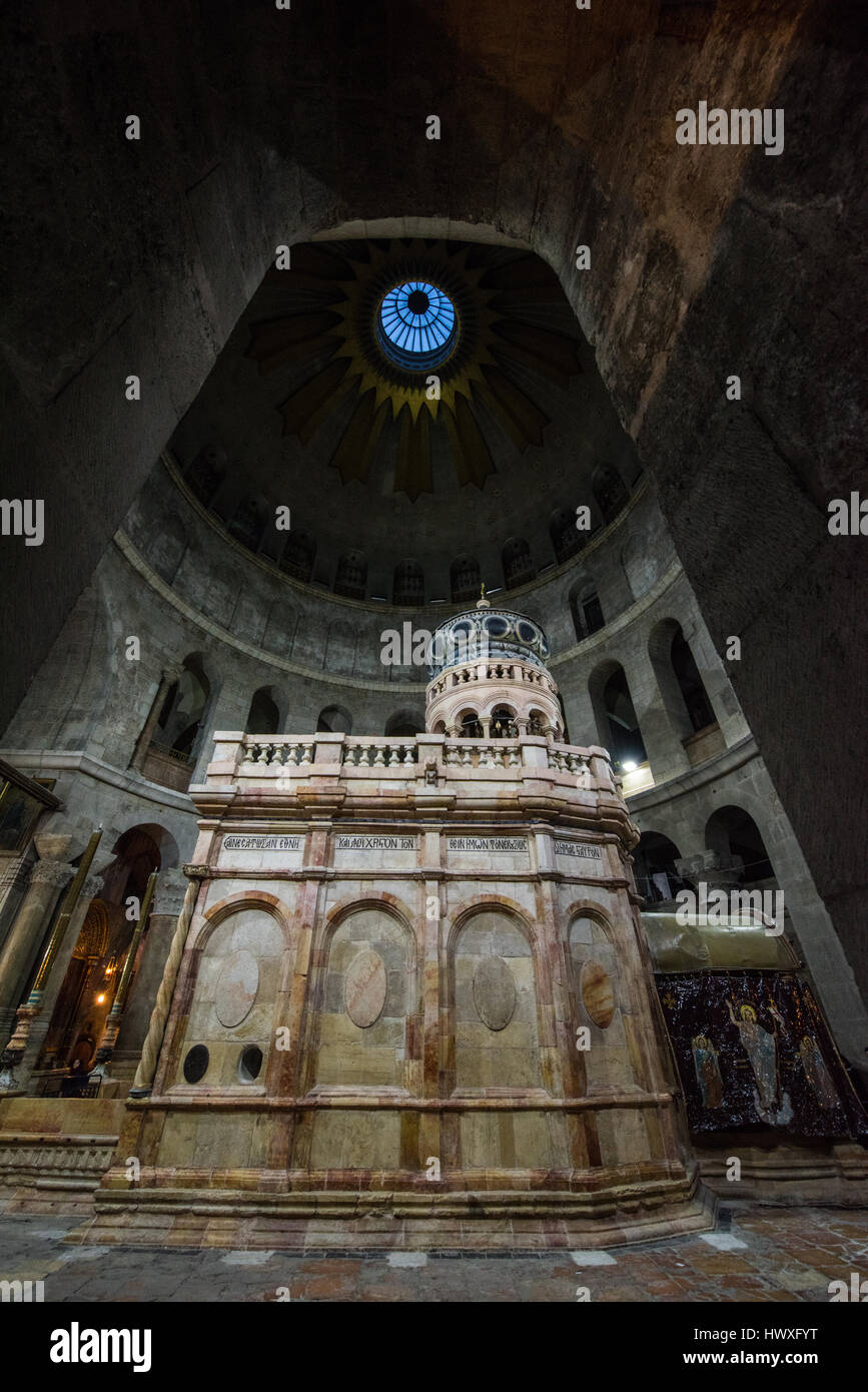 The Tomb of Jesus (Aedicule) in the church of the Holy Sepulchre ...