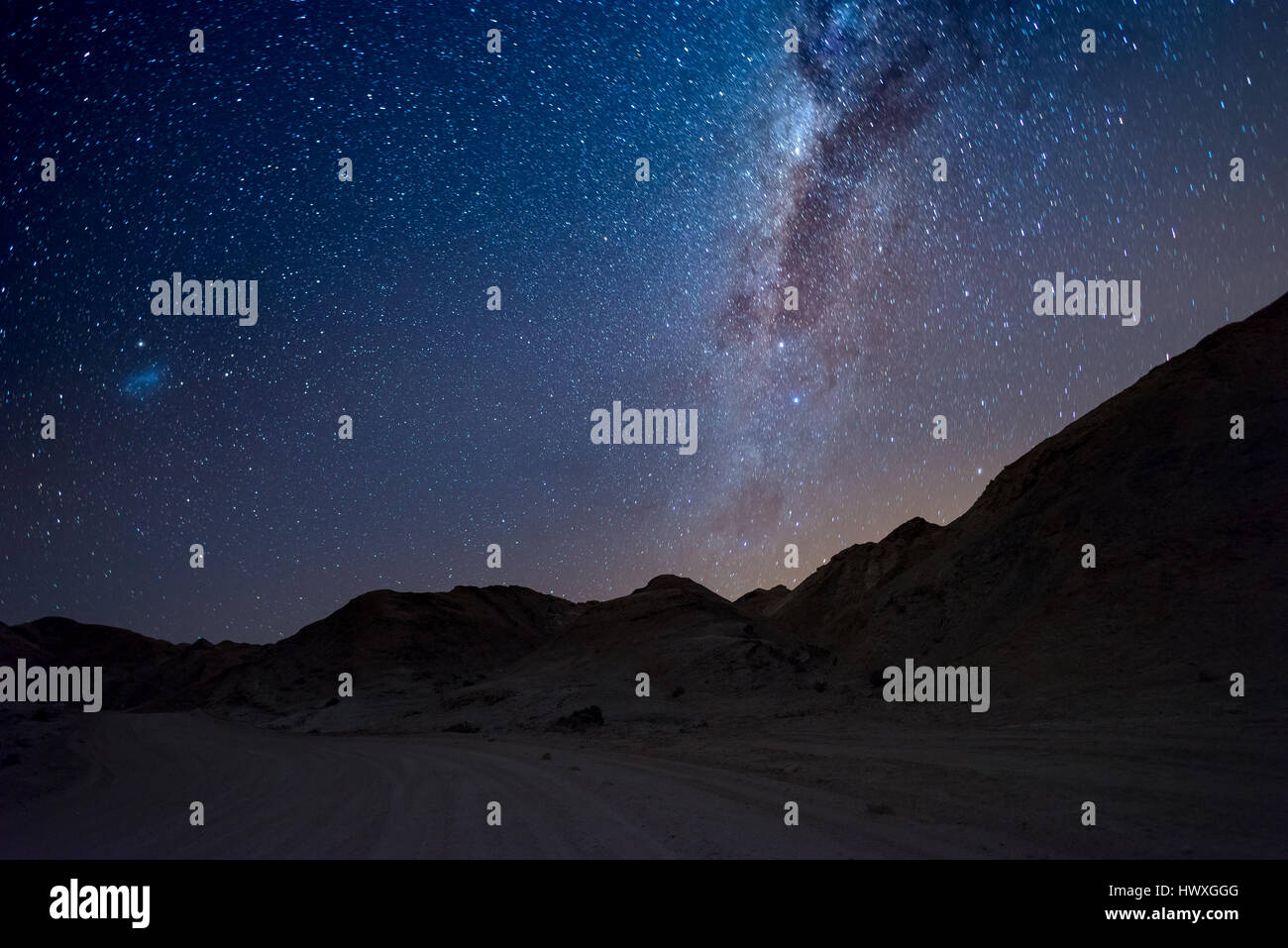 Starry sky and Milky Way arc, with details of its colorful core ...