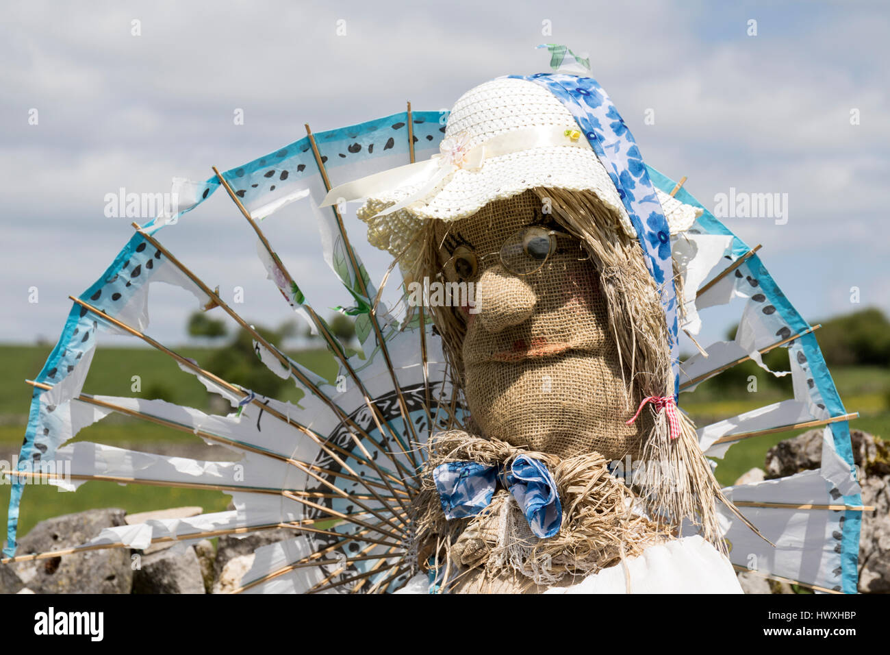 Scarecrow farmers hi-res stock photography and images - Alamy