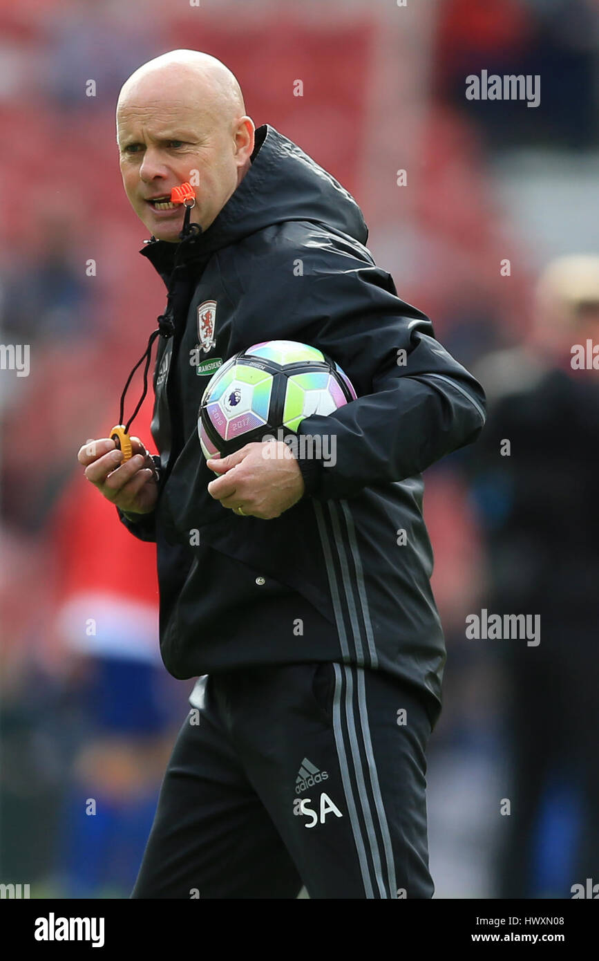 Middlesbrough manager steve agnew hi-res stock photography and images ...