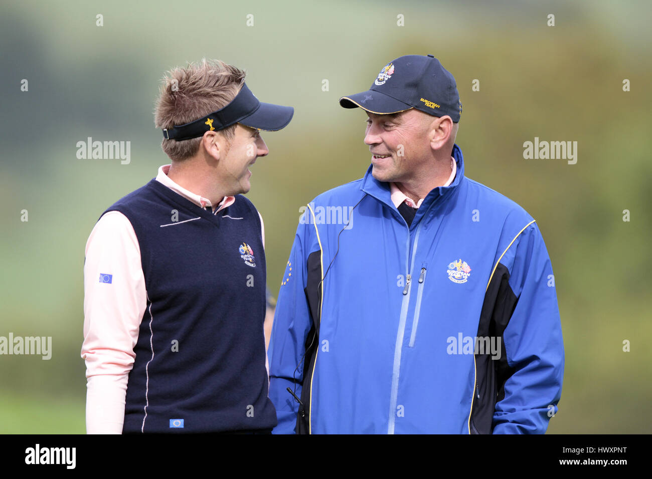 Thomas poulter hi-res stock photography and images - Alamy