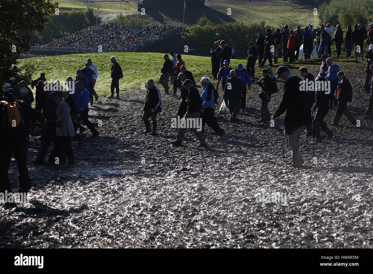 Walk through city hi-res stock photography and images - Alamy
