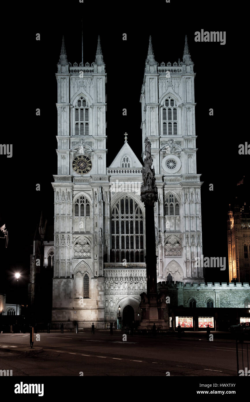 the western facade of westminster abbey with the two bell towers ...