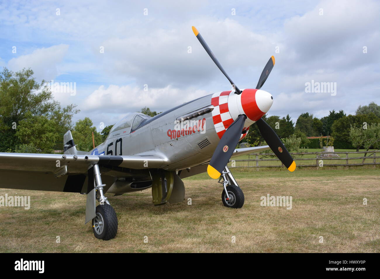 Raf p51 mustang hi-res stock photography and images - Alamy