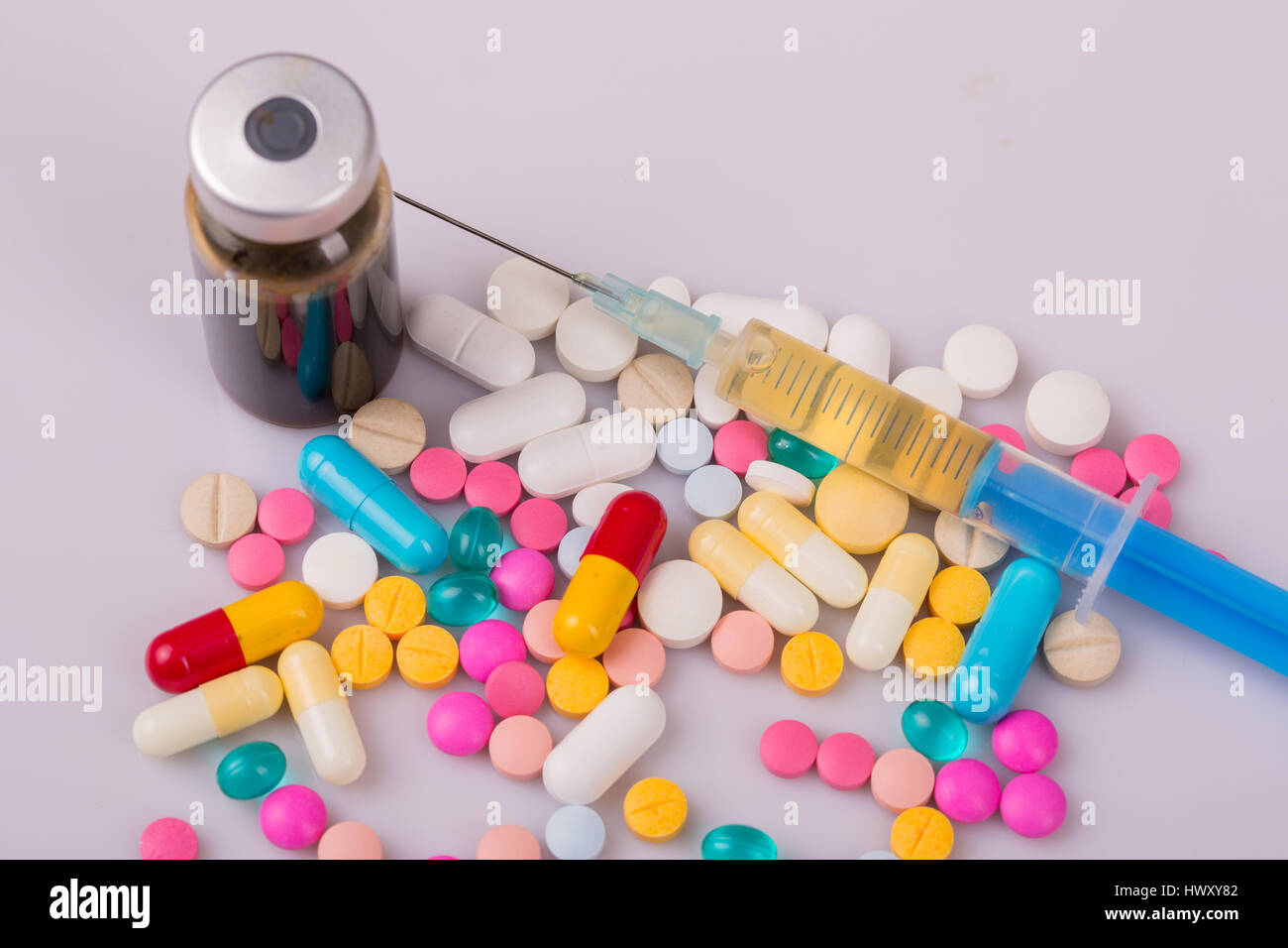 different Tablets pills capsule heap mix therapy drugs Stock Photo - Alamy