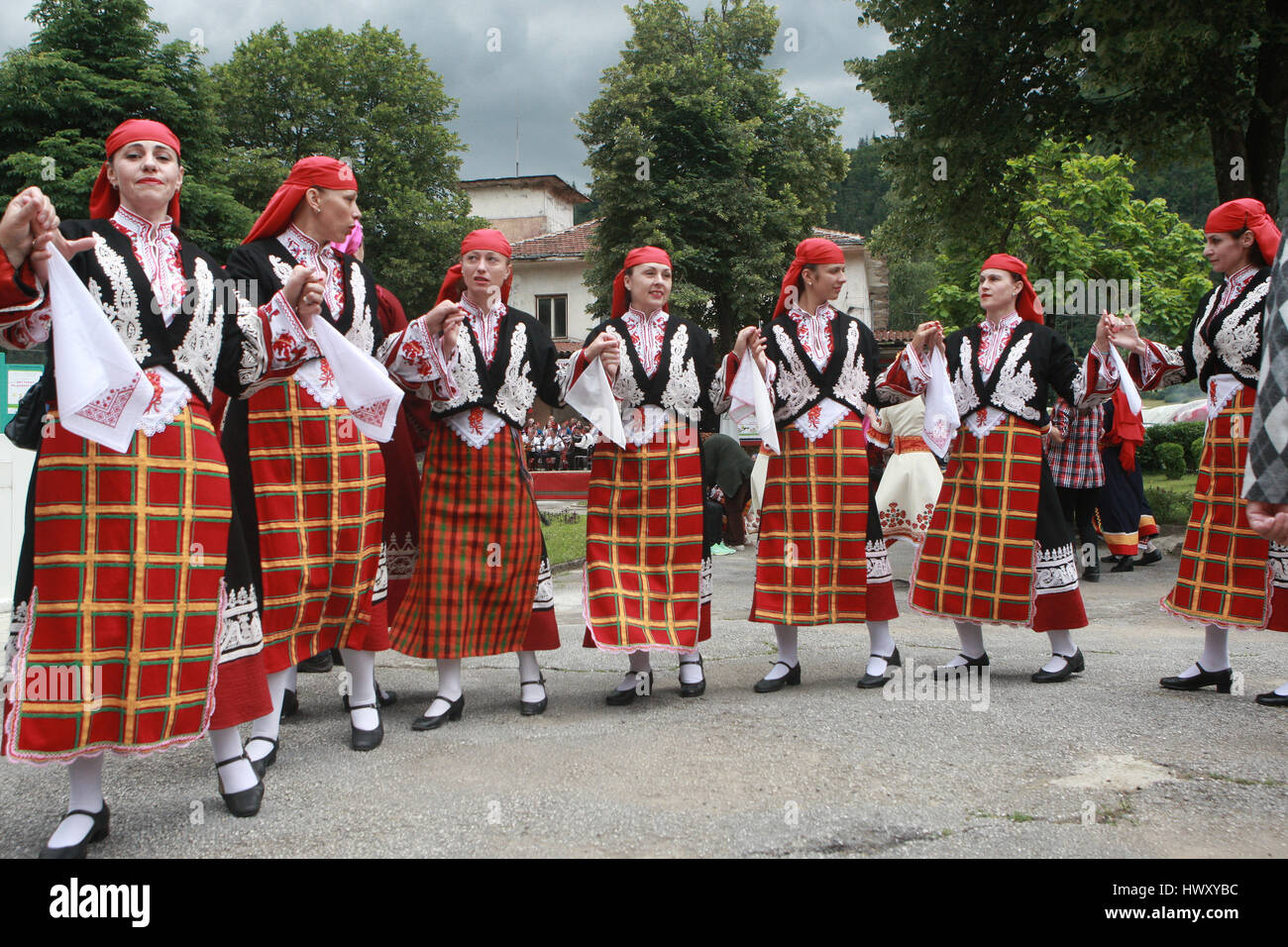 People in traditional folklore costumes on National Festival of Sheep ...