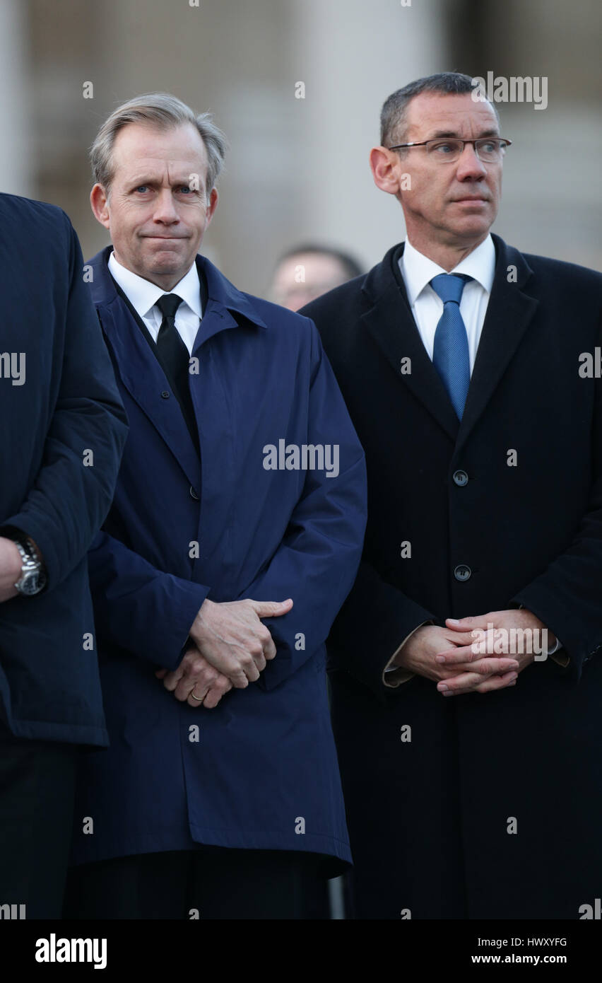 US Ambassador to the UK Lew Lukens (left) and the Isareli Ambassador to ...