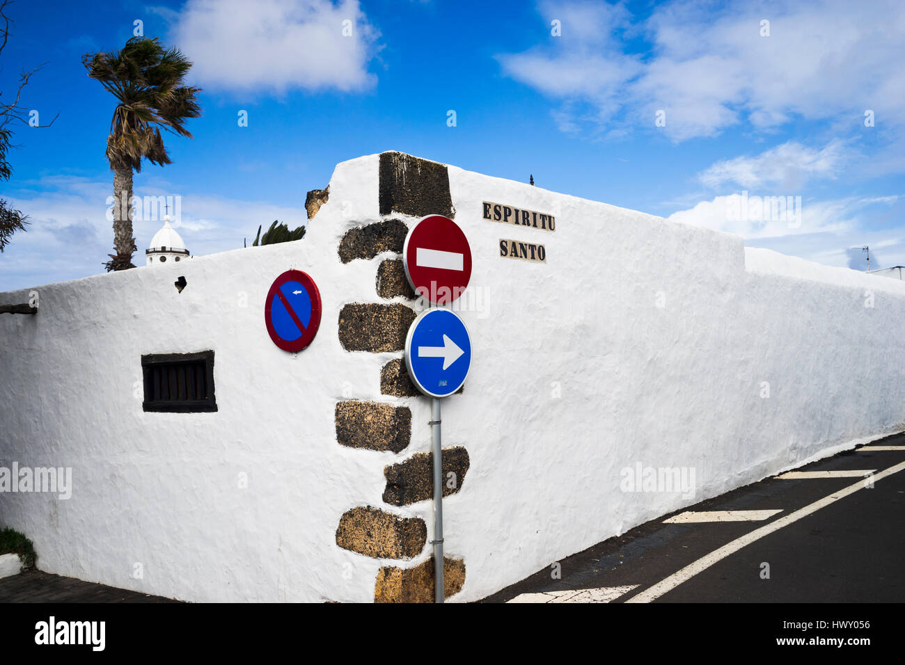 Herrera signs hi-res stock photography and images - Alamy