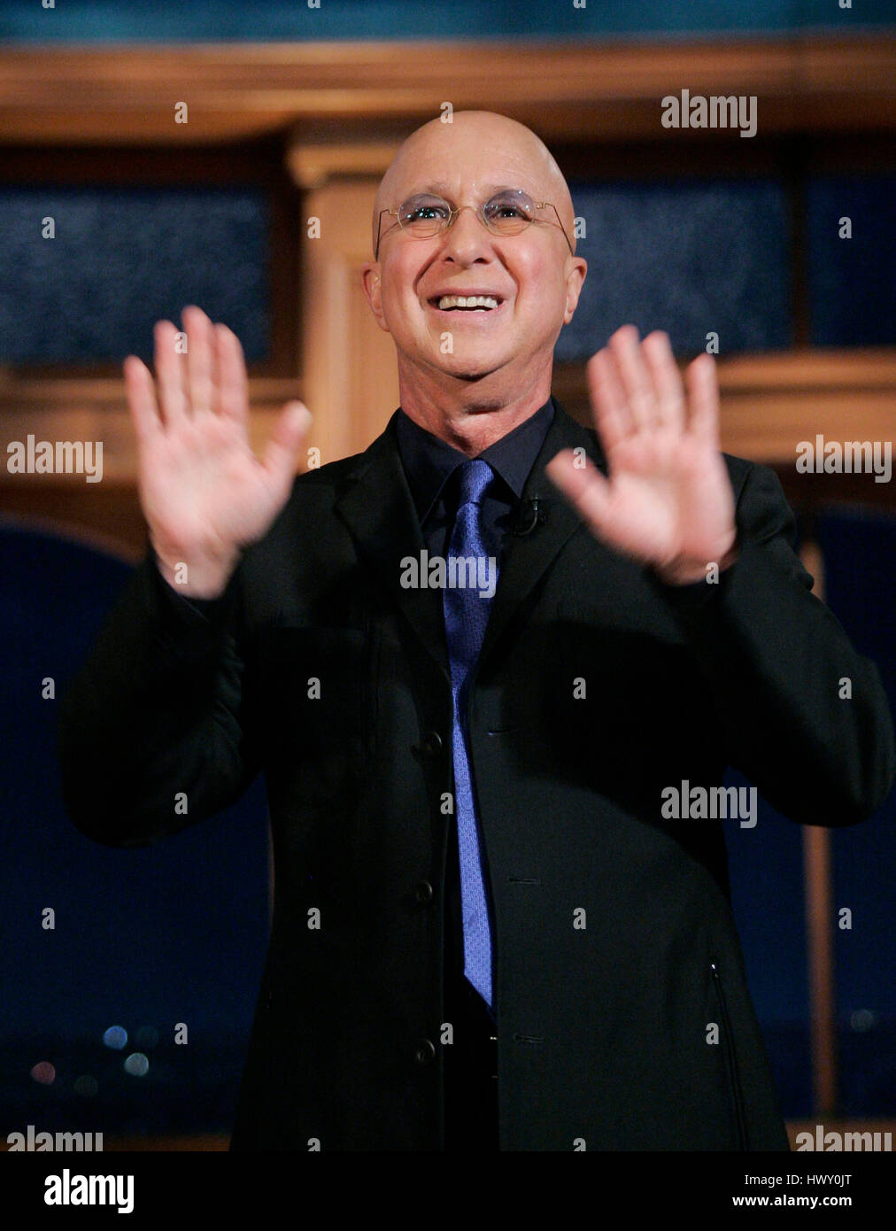 Cbs 2 hi-res stock photography and images - Alamy