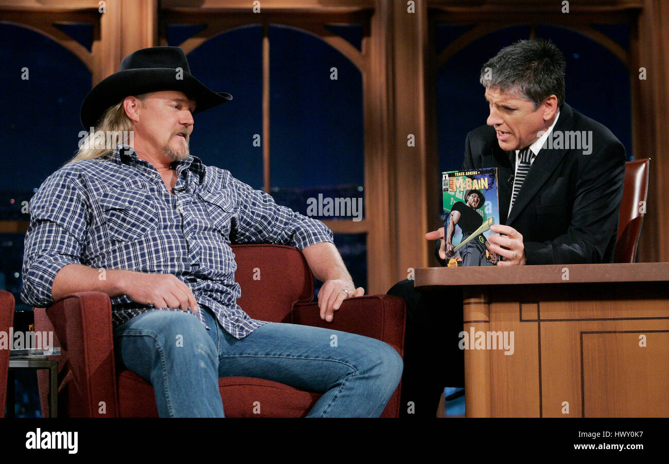 Country singer Trace Adkins, left, chats with host Craig Ferguson about ...