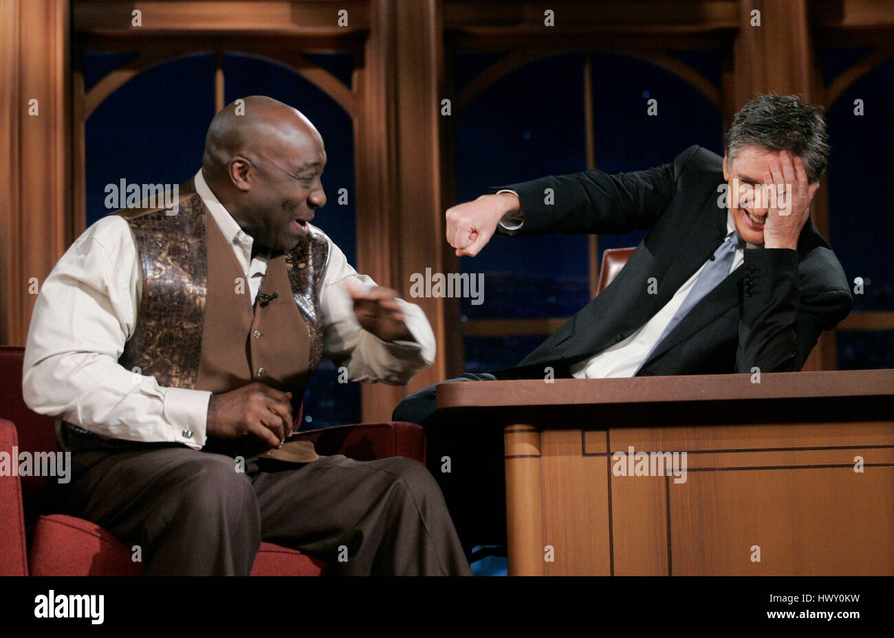 Actor Michael Clarke Duncan, left, chats with host Craig Ferguson ...