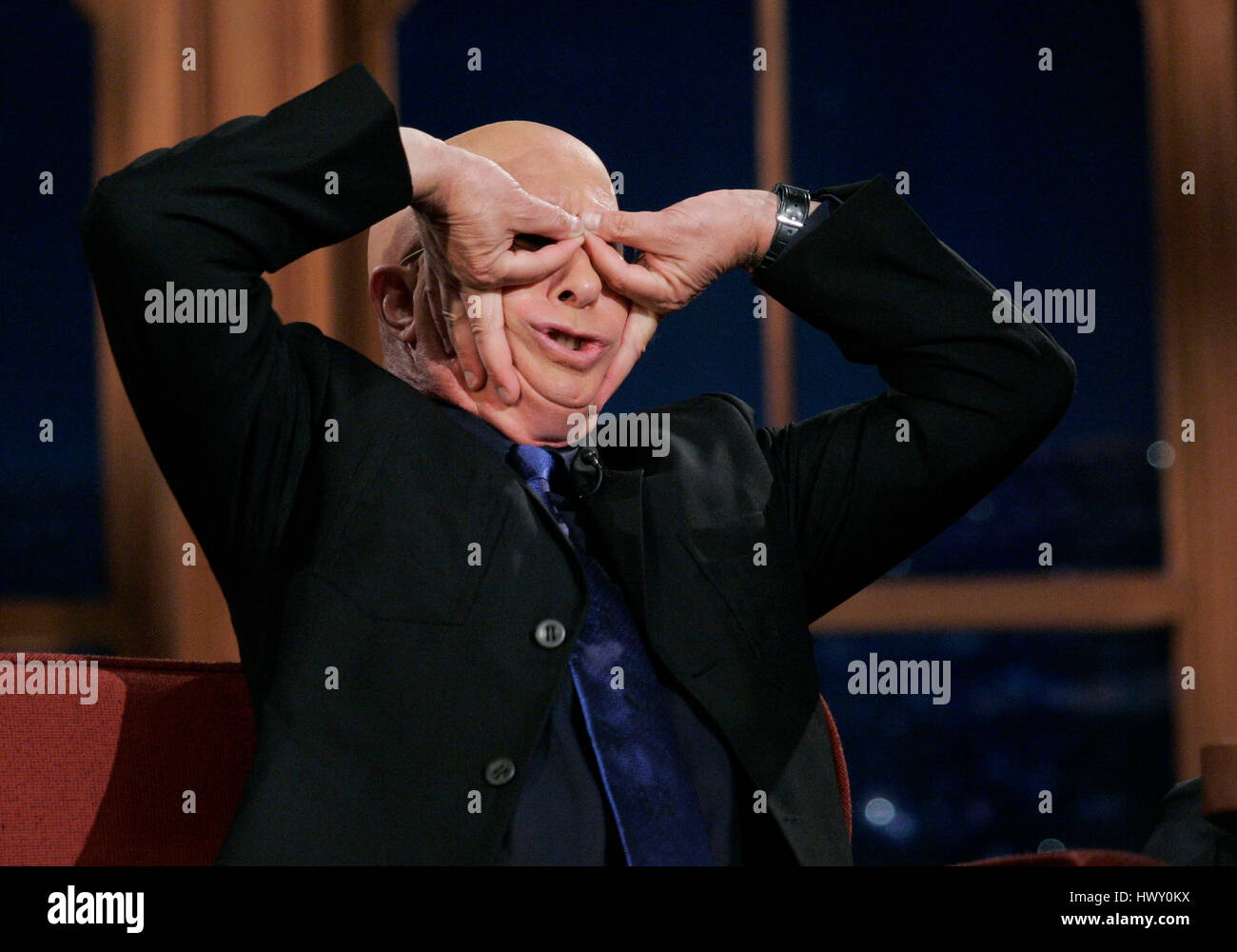 Cbs 2 hi-res stock photography and images - Alamy