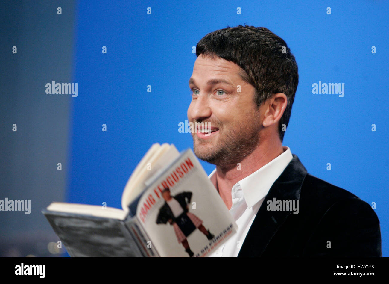 Actor Gerard Butler reads an excerpt from Craig Ferguson's book during ...