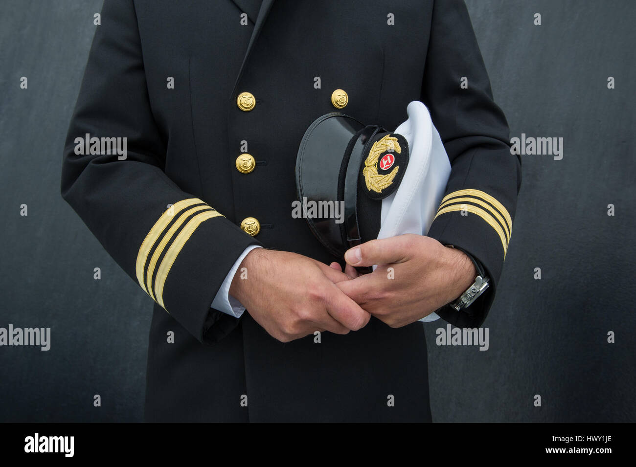 Marine dress uniform hi-res stock photography and images - Alamy