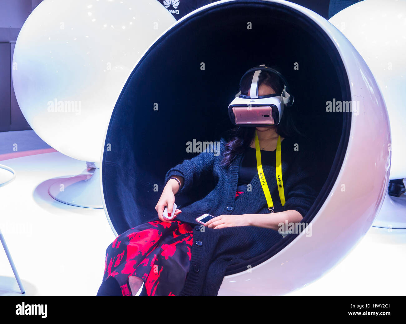 LAS VEGAS - JAN 08 : Virtual reality demonstration at The Huawei booth ...