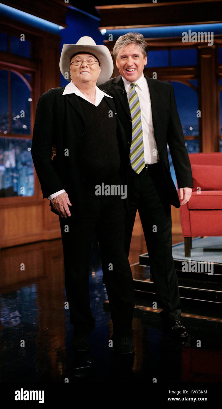 Actor Tony Curtis, left, with host Craig Ferguson during a segment of ...
