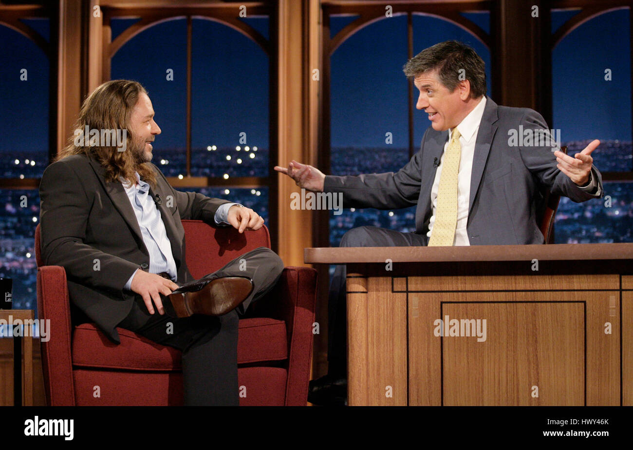 Actor Russell Crowe, left, chats with host Craig Ferguson during a ...