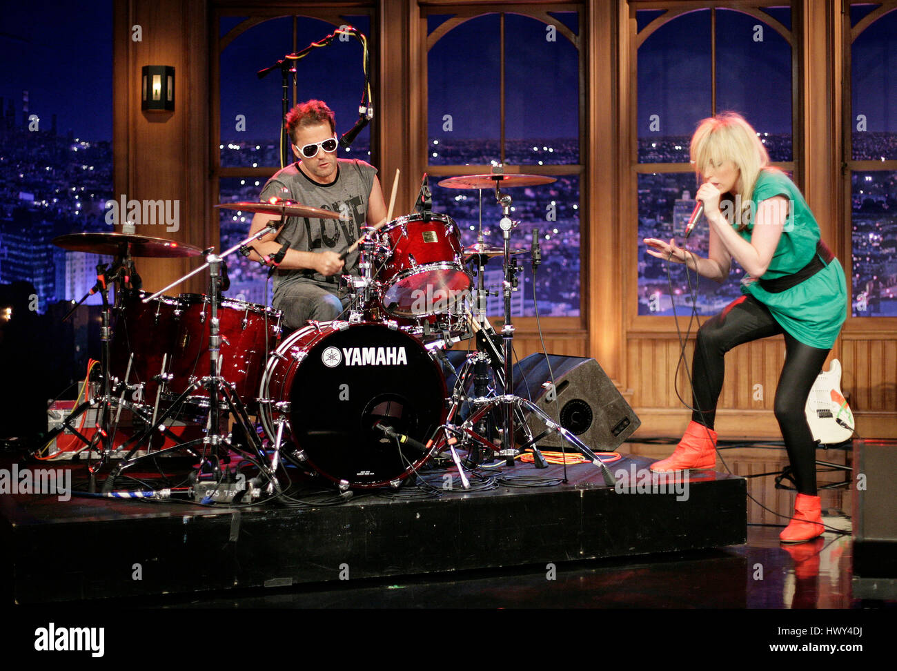 Ting tings katie white jules hi-res stock photography and images - Alamy